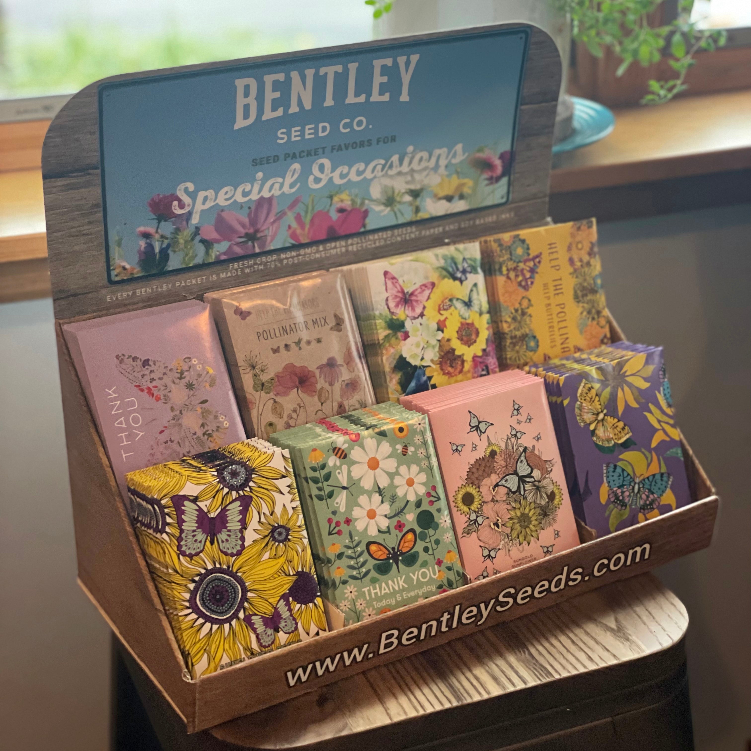 250 Butterfly Seed Favor Packet Countertop Display